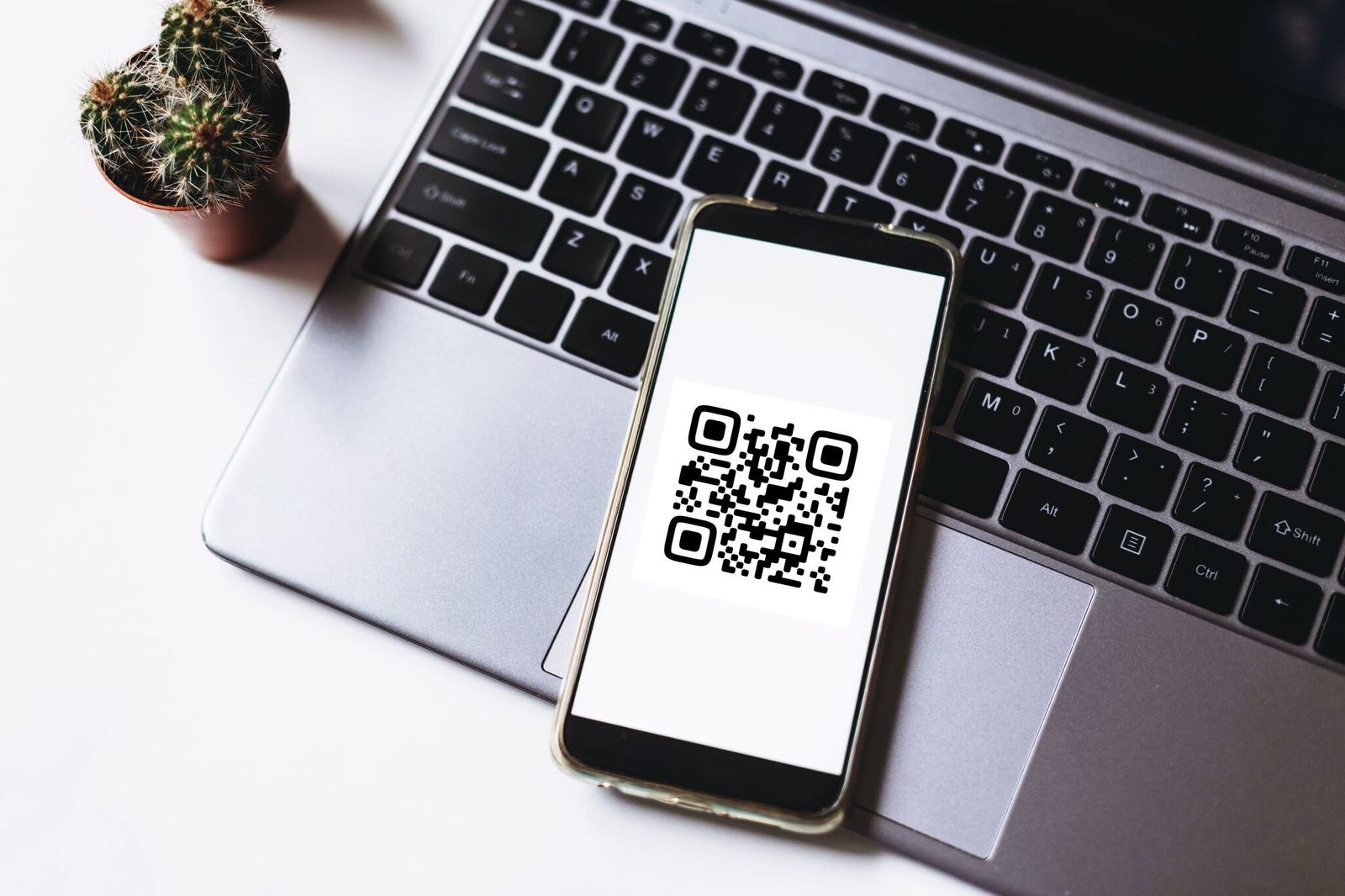How to Create a QR Code With Multiple Links