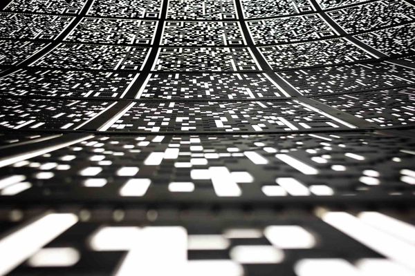 Data Matrix vs QR Codes: A Detailed Comparison & Guide